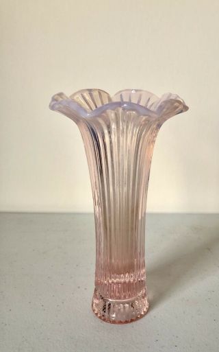 Fenton Pink Opalescent Vase - Sold Auction Prices & Past Sales ...